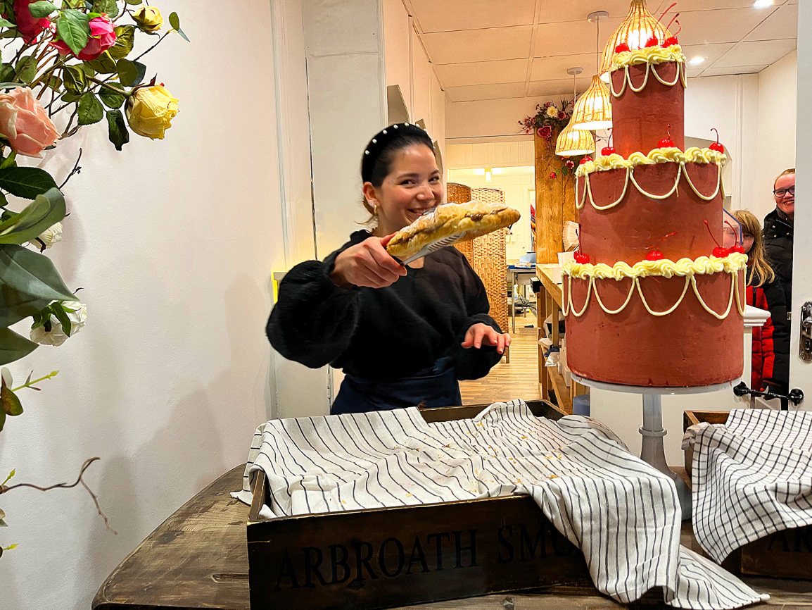 Abba Cakes Grand Opening for Hoylake Lights - Abba Cakes