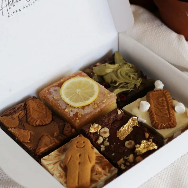 Abba Cakes Grand Opening for Hoylake Lights - Abba Cakes